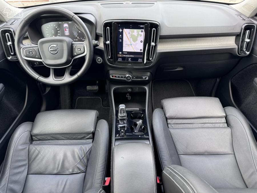 Brown Volvo XC40 2019 in Avizieniai, with an engine capacity of 2.00 L and mileage of 169 thousand km for 18950 €, photo 7 on AUTOMOTO.COM.LV