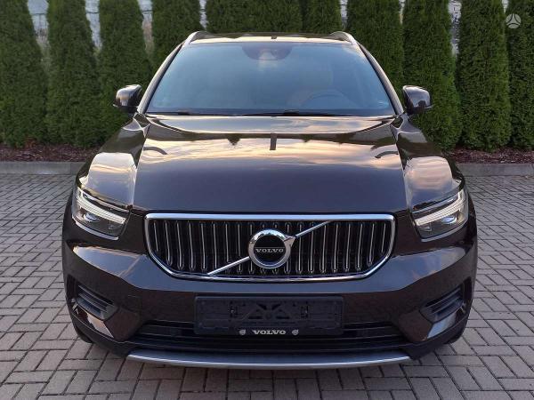 Volvo XC40 2020 Šauļi vietnē Brūns Volvo XC40 2020 Šauļi, ar dzinēja tilpumu 1.50 L un nobraukumu 112 tūkst. km par 17950 €, foto 10 vietnē AUTOMOTO.COM.LV
