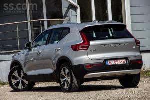 Brūns Volvo XC40 2022 Tukums, ar dzinēja tilpumu 1.50 L un nobraukumu 188 tūkst. km par 19300 €, foto 5 vietnē AUTOMOTO.COM.LV