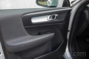 Brūns Volvo XC40 2022 Tukums, ar dzinēja tilpumu 1.50 L un nobraukumu 188 tūkst. km par 19300 €, foto 9 vietnē AUTOMOTO.COM.LV