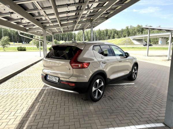 Коричневый Вольво XC40 2025 в Каунас, объемом двигателя 1.97 л и пробегом 16 тыс. км за 30850 €, фото 4 на AUTOMOTO.COM.LV