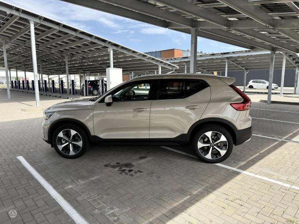 Коричневый Вольво XC40 2025 в Каунас, объемом двигателя 1.97 л и пробегом 16 тыс. км за 30850 €, фото 7 на AUTOMOTO.COM.LV