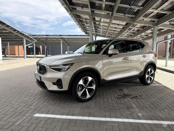 Коричневый Вольво XC40 2025 в Каунас, объемом двигателя 1.97 л и пробегом 16 тыс. км за 30850 €, фото 8 на AUTOMOTO.COM.LV
