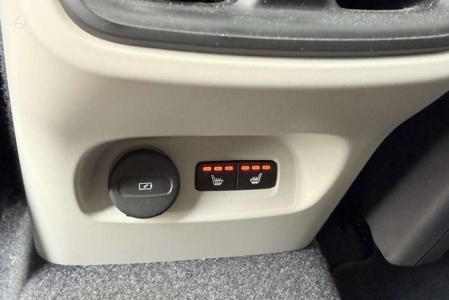 Коричневый Вольво XC40 2025 в Каунас, объемом двигателя 1.97 л и пробегом 16 тыс. км за 30850 €, фото 19 на AUTOMOTO.COM.LV