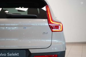 Brown Volvo XC40 2026 in Vilnius, with an engine capacity of 1.97 L and mileage of 10 thousand km for 40900 €, photo 8 on AUTOMOTO.COM.LV