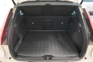 Brown Volvo XC40 2026 in Vilnius, with an engine capacity of 1.97 L and mileage of 10 thousand km for 40900 €, photo 15 on AUTOMOTO.COM.LV