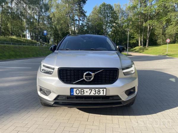 Volvo XC40 2018 Bauska, ar dzinēja tilpumu 2.00 L un nobraukumu 0 tūkst. km par 16450 €, foto 2 vietnē AUTOMOTO.COM.LV