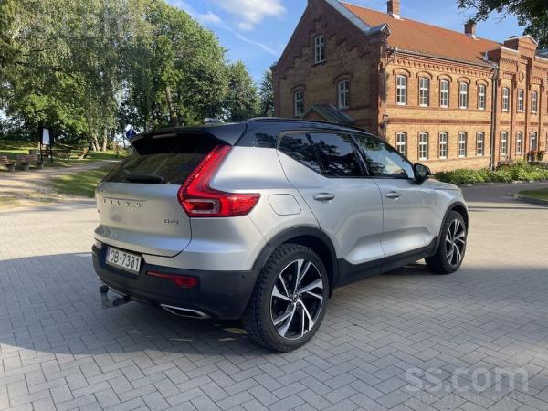 Volvo XC40 2018 Bauska, ar dzinēja tilpumu 2.00 L un nobraukumu 0 tūkst. km par 16450 €, foto 5 vietnē AUTOMOTO.COM.LV