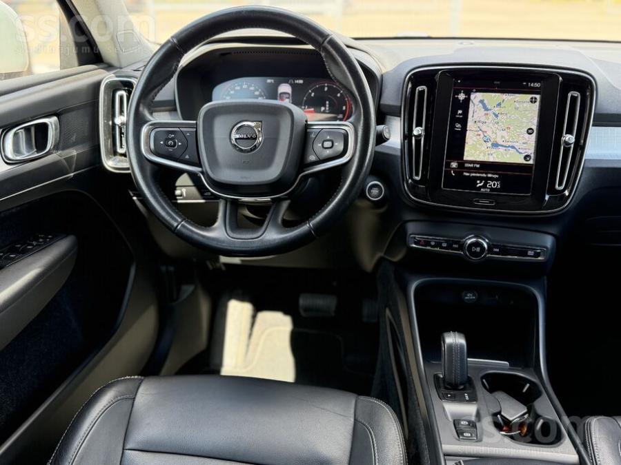 Volvo XC40 2018 in Riga, with an engine capacity of 2.00 L and mileage of 199 thousand km for 17950 €, photo 6 on AUTOMOTO.COM.LV