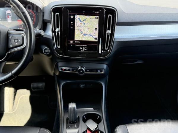 Volvo XC40 2018 Rīga, ar dzinēja tilpumu 2.00 L un nobraukumu 199 tūkst. km par 17950 €, foto 7 vietnē AUTOMOTO.COM.LV