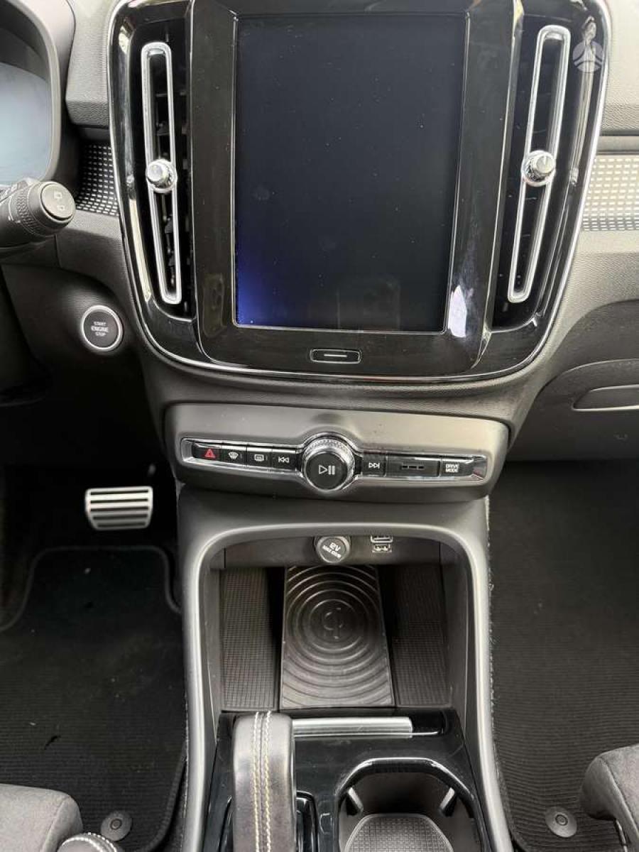 Вольво XC40 2018 в Каунас, объемом двигателя 1.97 л и пробегом 143 тыс. км за 20555 €, фото 16 на AUTOMOTO.COM.LV