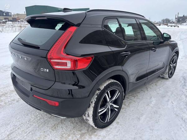 Volvo XC40 2019 in Taurage, with an engine capacity of 1.97 L and mileage of 192 thousand km for 16900 €, photo 4 on AUTOMOTO.COM.LV