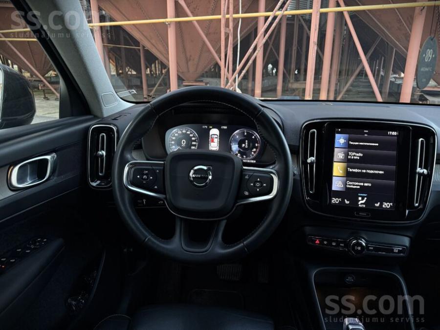 Volvo XC40 2019 Jelgava, ar dzinēja tilpumu 2.00 L un nobraukumu 220 tūkst. km par 21990 €, foto 9 vietnē AUTOMOTO.COM.LV