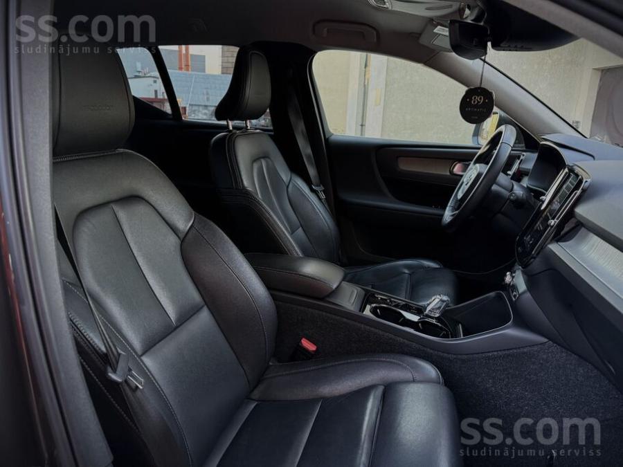 Volvo XC40 2019 Jelgava, ar dzinēja tilpumu 2.00 L un nobraukumu 220 tūkst. km par 21990 €, foto 21 vietnē AUTOMOTO.COM.LV