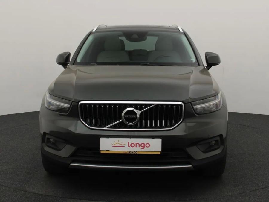 Volvo XC40 2019 in Vilnius, with an engine capacity of 2.00 L and mileage of 197 thousand km for 20299 €, photo 4 on AUTOMOTO.COM.LV