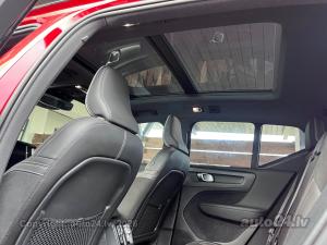 Volvo XC40 2019 Tallina, ar dzinēja tilpumu 2.00 L un nobraukumu 93 tūkst. km par 25499 €, foto 9 vietnē AUTOMOTO.COM.LV