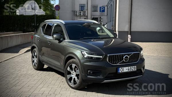 Volvo XC40 2019 in Jelgava, with an engine capacity of 2.00 L and mileage of 220 thousand km for 20600 €, photo 6 on AUTOMOTO.COM.LV