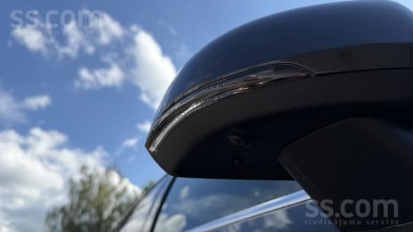 Volvo XC40 2019 in Jelgava, with an engine capacity of 2.00 L and mileage of 220 thousand km for 20600 €, photo 7 on AUTOMOTO.COM.LV