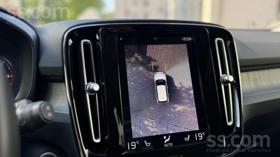 Вольво XC40 2019 в Елгава, объемом двигателя 2.00 л и пробегом 220 тыс. км за 20600 €, фото 26 на AUTOMOTO.COM.LV