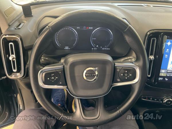 Volvo XC40 2020 in Tartu, with an engine capacity of 2.00 L and mileage of 247 thousand km for 19900 €, photo 6 on AUTOMOTO.COM.LV