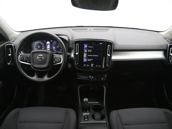 Вольво XC40 2020 в Вильнюс, объемом двигателя 1.50 л и пробегом 199 тыс. км за 17199 €, фото 2 на AUTOMOTO.COM.LV