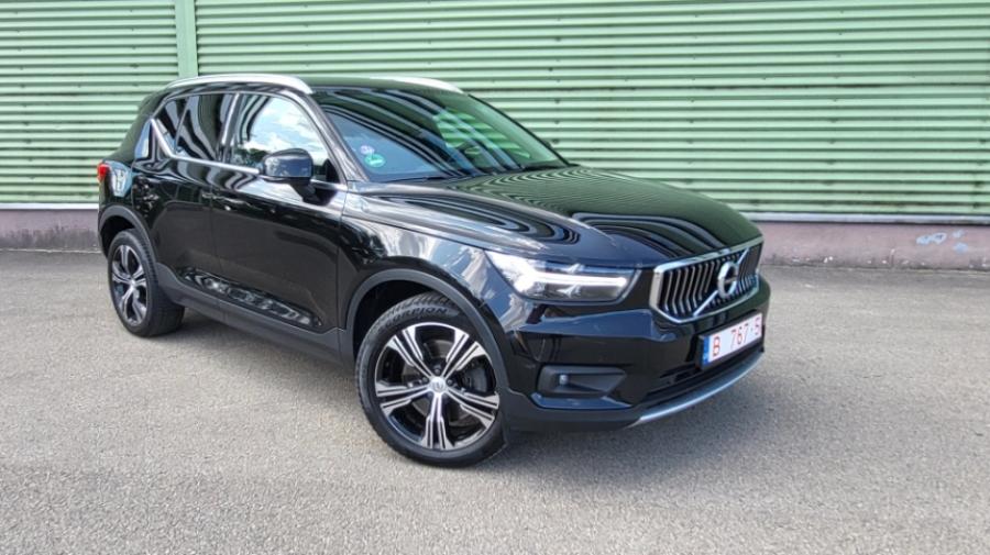 Volvo XC40 2020 Rīga, ar dzinēja tilpumu 1.50 L un nobraukumu 160 tūkst. km par 22900 €, foto 1 vietnē AUTOMOTO.COM.LV