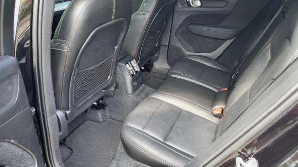 Volvo XC40 2020 Rīga, ar dzinēja tilpumu 1.50 L un nobraukumu 160 tūkst. km par 22900 €, foto 8 vietnē AUTOMOTO.COM.LV
