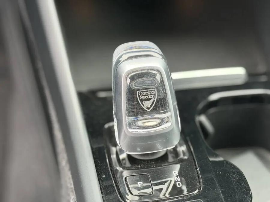 Вольво XC40 2020 в Рига, объемом двигателя 1.50 л и пробегом 160 тыс. км за 21500 €, фото 15 на AUTOMOTO.COM.LV