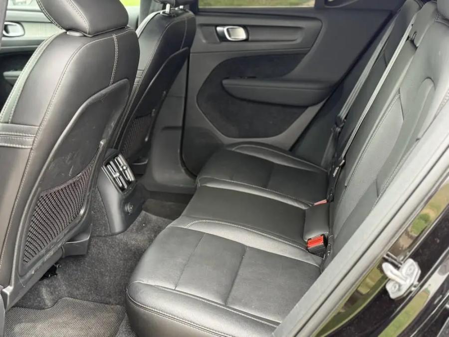Вольво XC40 2020 в Рига, объемом двигателя 1.50 л и пробегом 160 тыс. км за 21500 €, фото 18 на AUTOMOTO.COM.LV