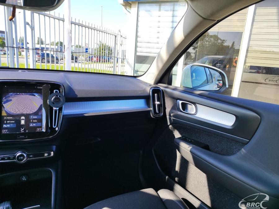 Volvo XC40 2020 in Klaipeda, with an engine capacity of 1.97 L and mileage of 189 thousand km for 18900 €, photo 6 on AUTOMOTO.COM.LV