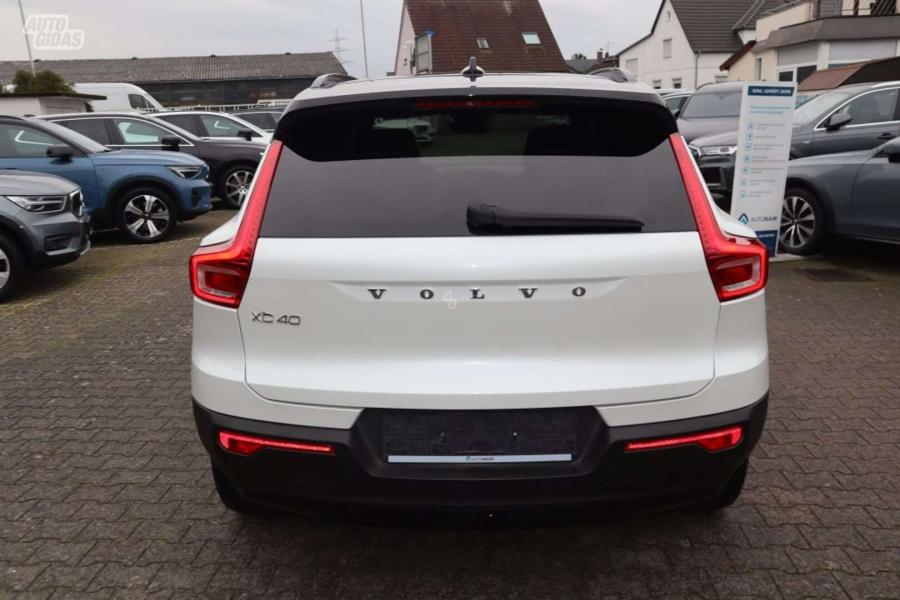 Volvo XC40 2021 in Kaunas, with an engine capacity of 0.00 L and mileage of 64 thousand km for 30619 €, photo 8 on AUTOMOTO.COM.LV