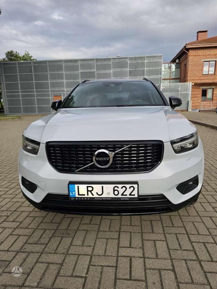 Volvo XC40 2021 in Marijampole, with an engine capacity of 1.97 L and mileage of 57 thousand km for 32900 €, photo 7 on AUTOMOTO.COM.LV