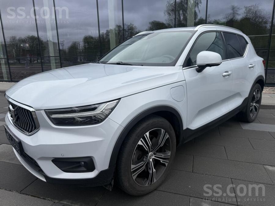 Volvo XC40 2021 Rīga, ar dzinēja tilpumu 1.50 L un nobraukumu 72 tūkst. km par 27900 €, foto 25 vietnē AUTOMOTO.COM.LV