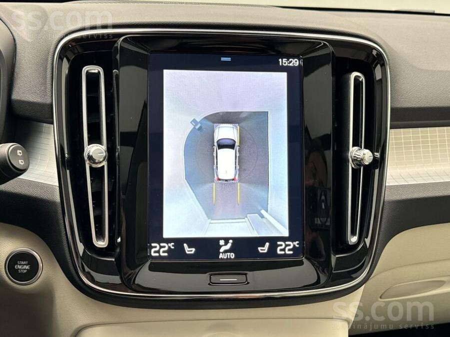 Volvo XC40 2021 Rīga, ar dzinēja tilpumu 1.50 L un nobraukumu 185 tūkst. km par 19200 €, foto 24 vietnē AUTOMOTO.COM.LV