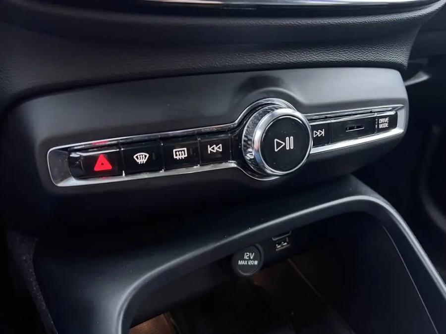 Вольво XC40 2021 в Рига, объемом двигателя 2.00 л и пробегом 105 тыс. км за 23550 €, фото 20 на AUTOMOTO.COM.LV