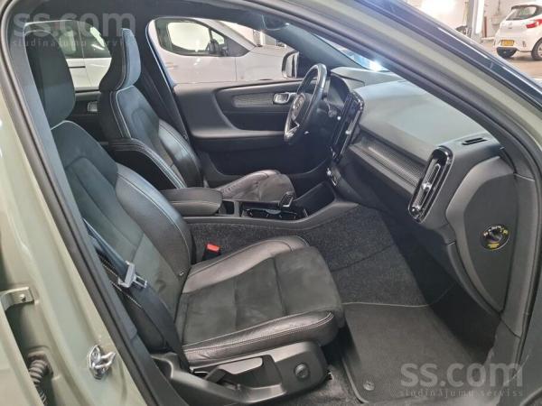 Вольво XC40 2021 в Огре, объемом двигателя 2.00 л и пробегом 82 тыс. км за 26970 €, фото 3 на AUTOMOTO.COM.LV