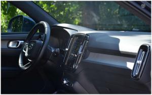Volvo XC40 2021 in Vilnius, with an engine capacity of 1.48 L and mileage of 182 thousand km for 20000 €, photo 13 on AUTOMOTO.COM.LV