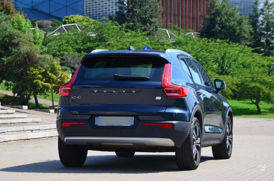 Volvo XC40 2021 in Vilnius, with an engine capacity of 1.48 L and mileage of 182 thousand km for 20000 €, photo 26 on AUTOMOTO.COM.LV
