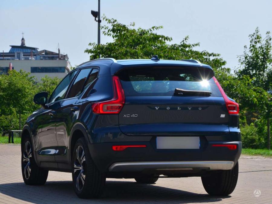 Volvo XC40 2021 in Vilnius, with an engine capacity of 1.48 L and mileage of 182 thousand km for 20000 €, photo 27 on AUTOMOTO.COM.LV
