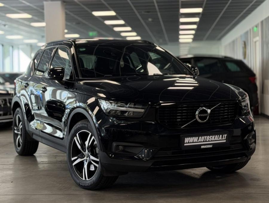 Volvo XC40 2022 in Klaipeda, with an engine capacity of 1.97 L and mileage of 189 thousand km for 22900 €, photo 3 on AUTOMOTO.COM.LV