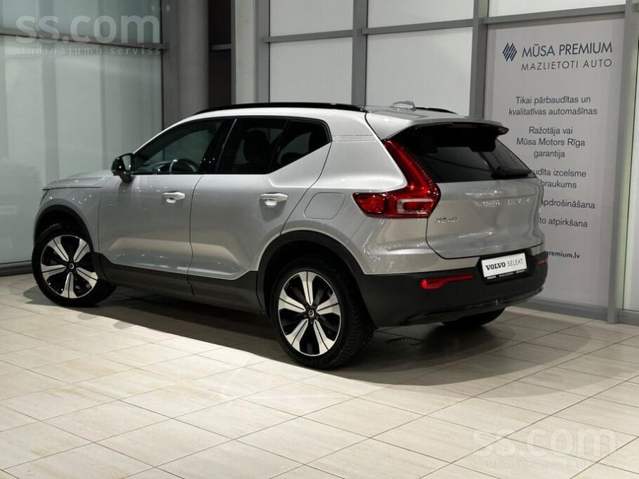 Volvo XC40 2023 Rīga, ar dzinēja tilpumu 0.00 L un nobraukumu 12 tūkst. km par 37990 €, foto 3 vietnē AUTOMOTO.COM.LV