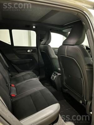 Volvo XC40 2023 Rīga, ar dzinēja tilpumu 0.00 L un nobraukumu 12 tūkst. km par 37990 €, foto 19 vietnē AUTOMOTO.COM.LV