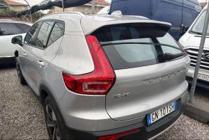 Volvo XC40 2023 in Kaunas, with an engine capacity of 1.97 L and mileage of 68 thousand km for 15450 €, photo 3 on AUTOMOTO.COM.LV