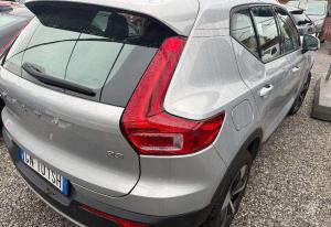 Volvo XC40 2023 in Kaunas, with an engine capacity of 1.97 L and mileage of 68 thousand km for 15450 €, photo 4 on AUTOMOTO.COM.LV