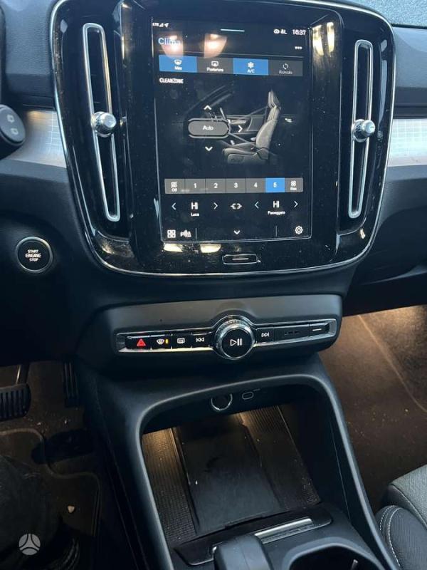 Volvo XC40 2023 Kauņa, ar dzinēja tilpumu 1.97 L un nobraukumu 68 tūkst. km par 15750 €, foto 11 vietnē AUTOMOTO.COM.LV