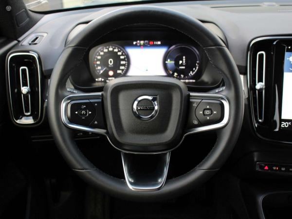 Вольво XC40 2023 в Вильнюс, объемом двигателя 1.50 л и пробегом 141 тыс. км за 26490 €, фото 5 на AUTOMOTO.COM.LV
