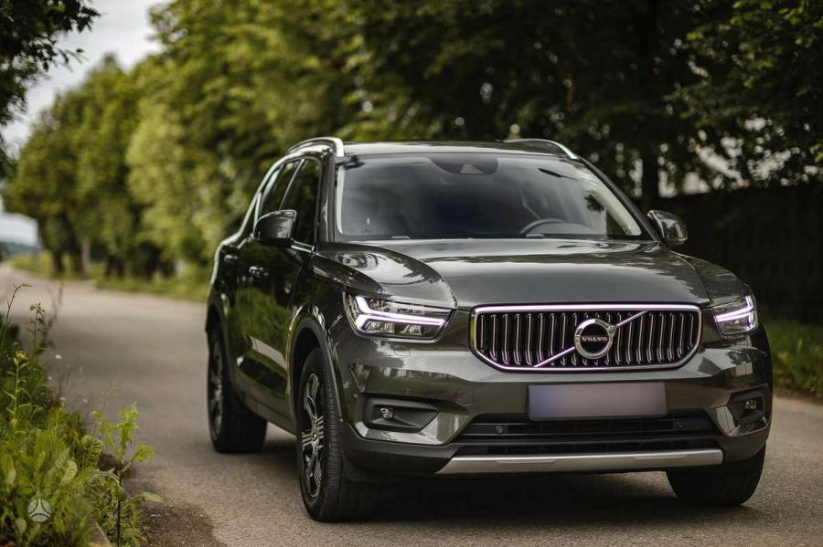 Зеленый Вольво XC40 2018 в Каунас, объемом двигателя 1.97 л и пробегом 171 тыс. км за 18850 €, фото 12 на AUTOMOTO.COM.LV