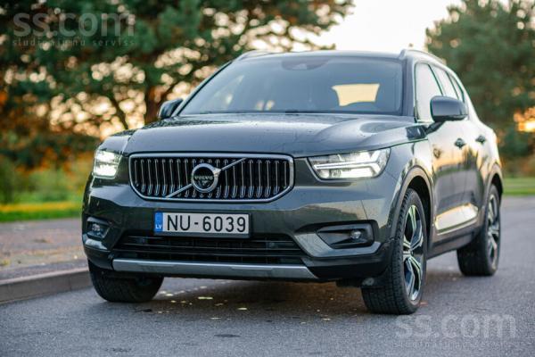 Volvo XC40 2018 Rīga vietnē Zaļš Volvo XC40 2018 Rīga, ar dzinēja tilpumu 2.00 L un nobraukumu 168 tūkst. km par 21000 €, foto 1 vietnē AUTOMOTO.COM.LV