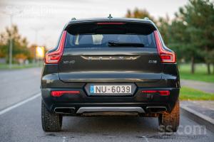 Зеленый Вольво XC40 2018 в Рига, объемом двигателя 2.00 л и пробегом 168 тыс. км за 21000 €, фото 3 на AUTOMOTO.COM.LV