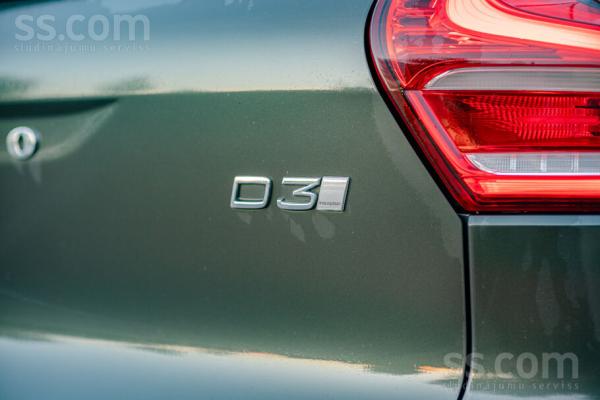 Volvo XC40 2018 Rīga vietnē Zaļš Volvo XC40 2018 Rīga, ar dzinēja tilpumu 2.00 L un nobraukumu 168 tūkst. km par 21000 €, foto 6 vietnē AUTOMOTO.COM.LV